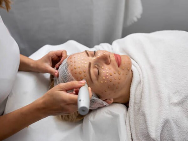 BB Glow Semi-Permanent Foundation Treatment – Divine Aesthetics & Laser ...